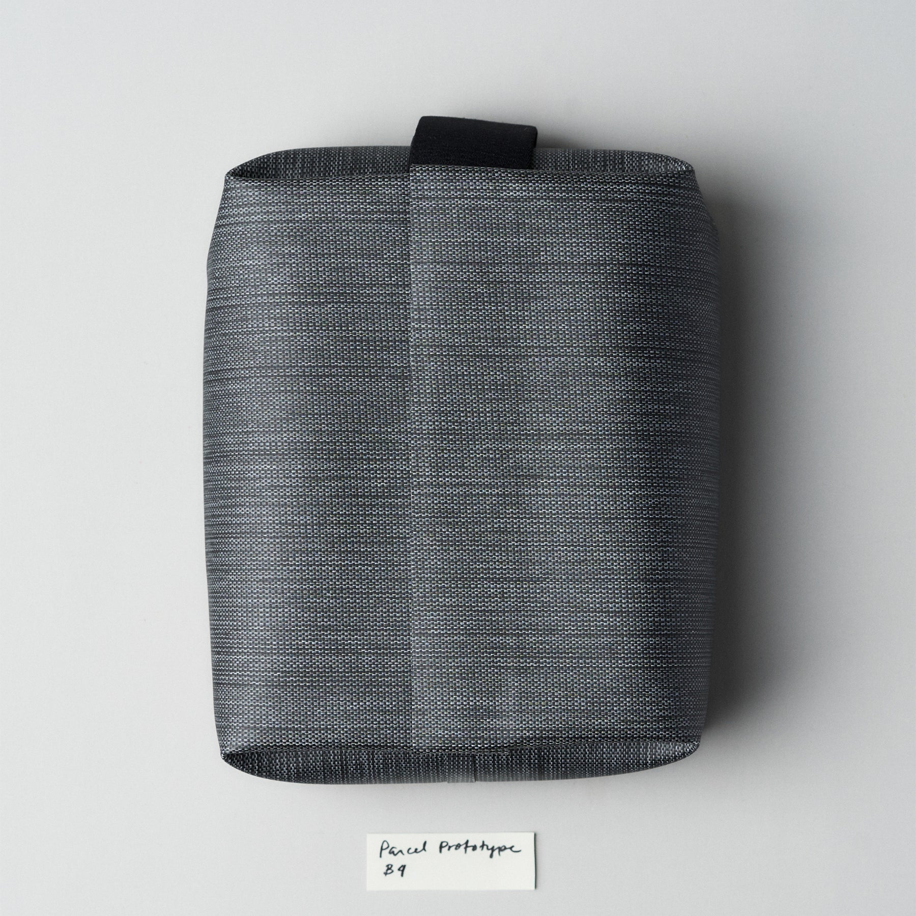 Medium Parcel Prototype, Gray Patterned Fabric | Cadence