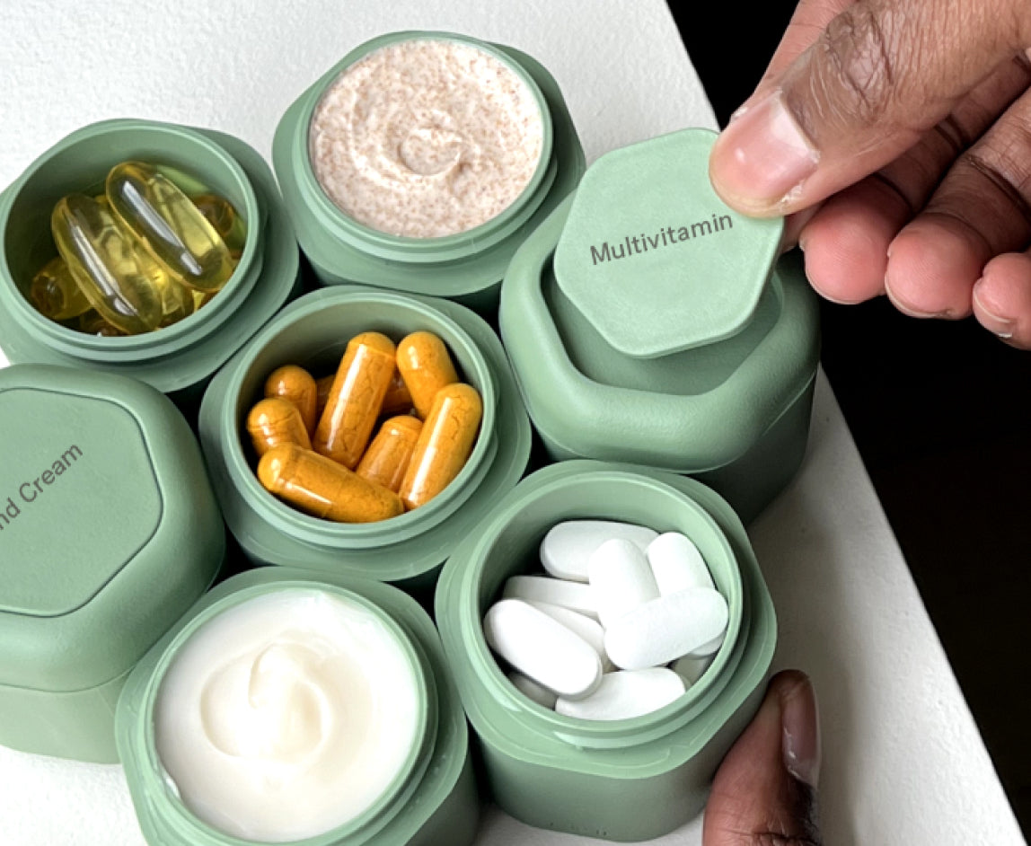 Leakproof and Magnetic Travel Containers